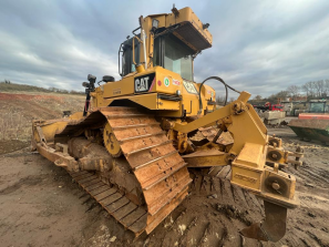 Caterpillar D6T LGP Bulldozer, 2013 - Plant and Industrial Equipment