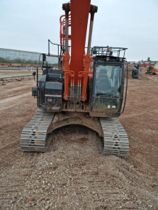 Hitachi Zaxis 225 US LC-5 Excavator, 2016 - Plant and Industrial Equipment